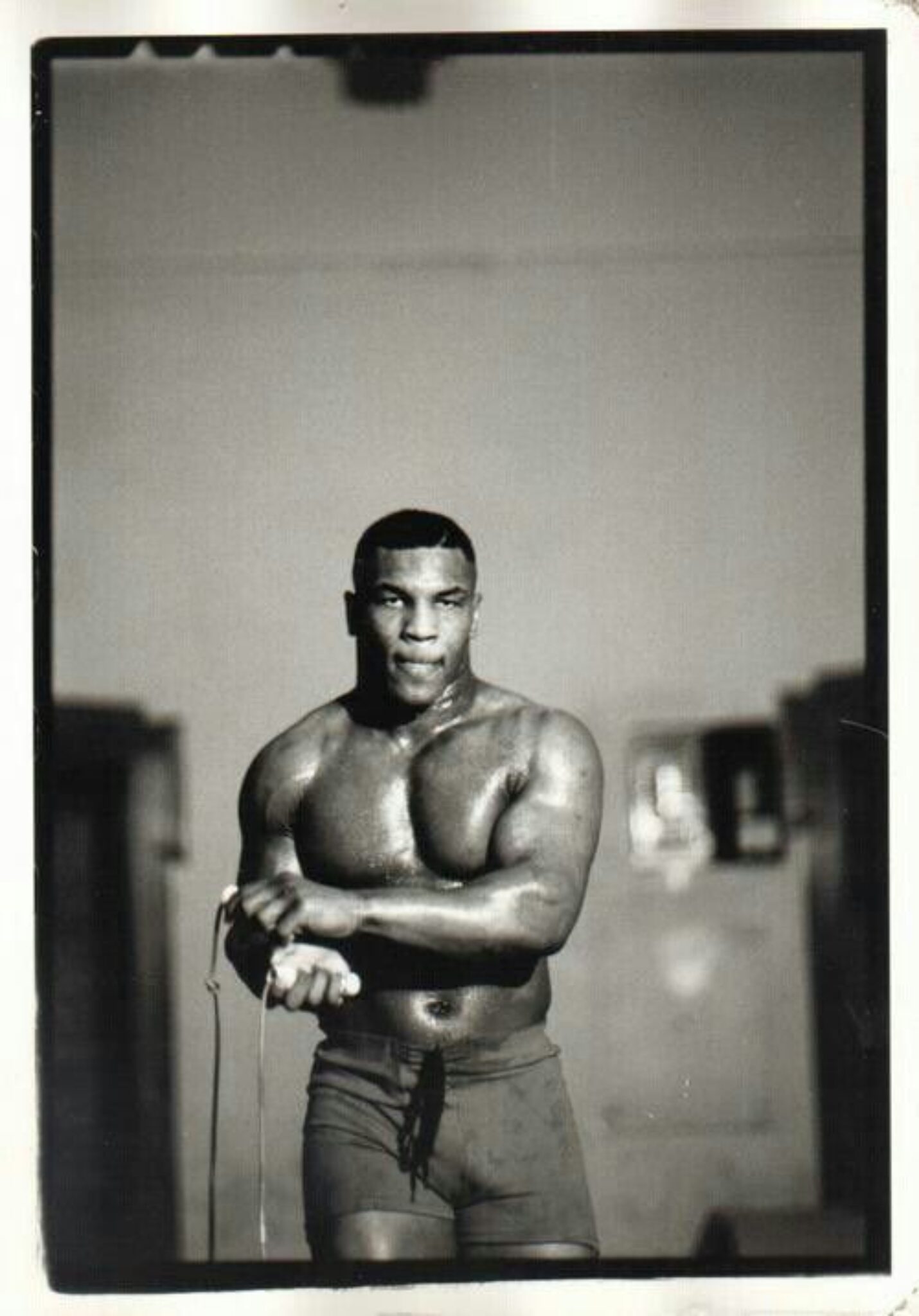 Mike Tyson Taille : Tout savoir sur le gabarit de la légende